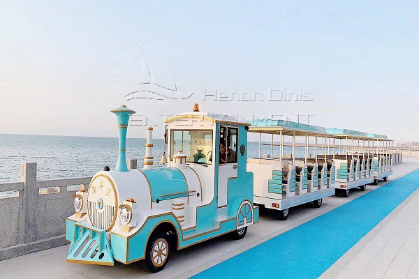 How to Customize Your Outdoor Amusement Park Train for a Themed ...